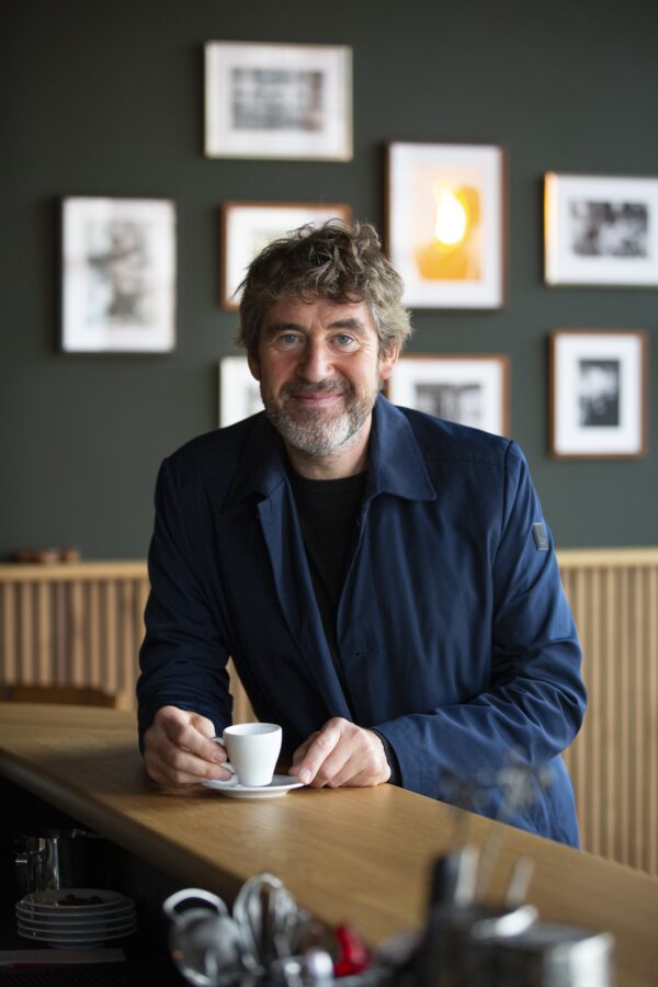 »Wenn Menschen ins Gespräch kommen, bin ich glücklich« – kulturwest.de